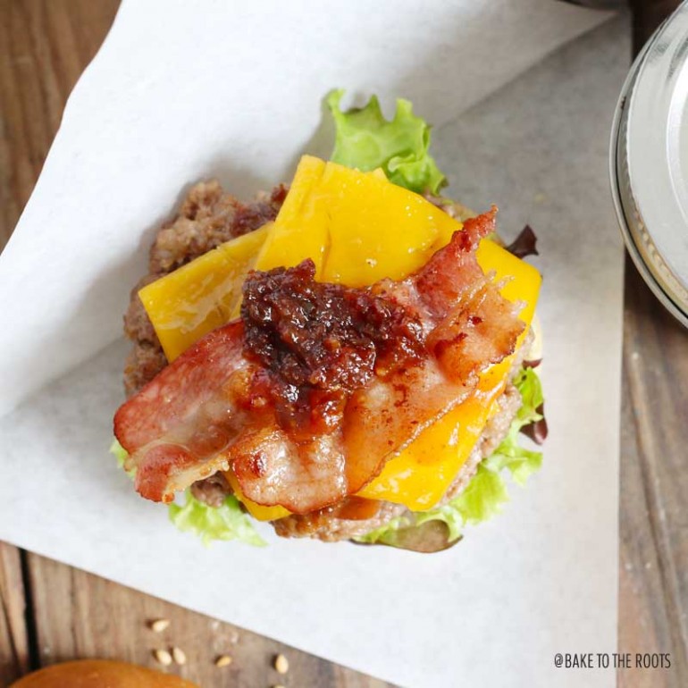 Mini Bacon Cheeseburger mit Bacon Marmelade | Bake to the roots