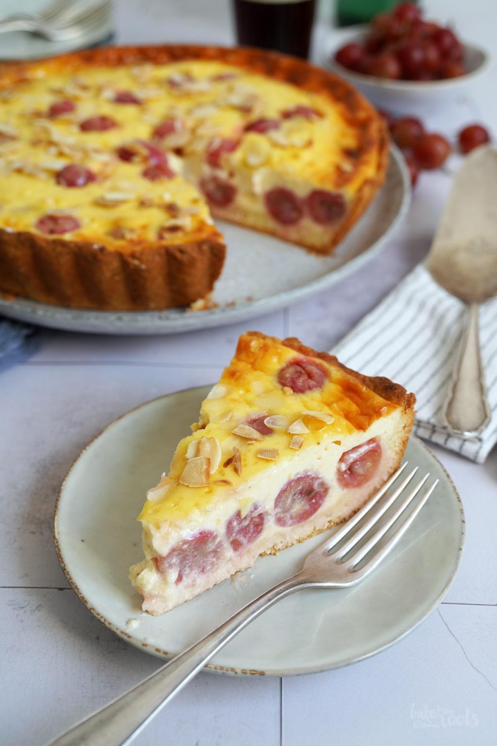 Rustic Gooseberry Cheesecake | Bake to the roots