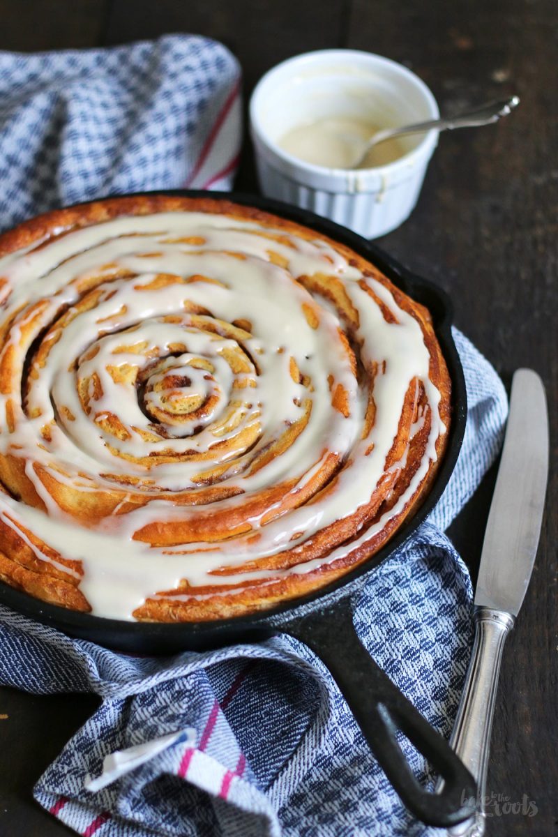 XXL Cinnamon Roll Kuchen | Bake to the roots