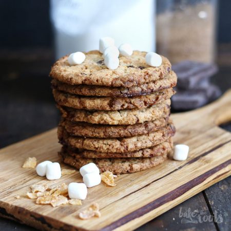 Chocolate Cornflake Crunch Marshmallow Cookies | Bake to the roots