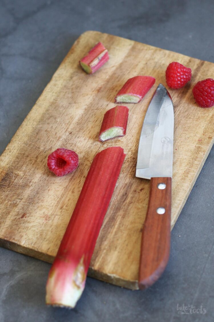 XXL Rhubarb Raspberry Cookies | Bake to the roots