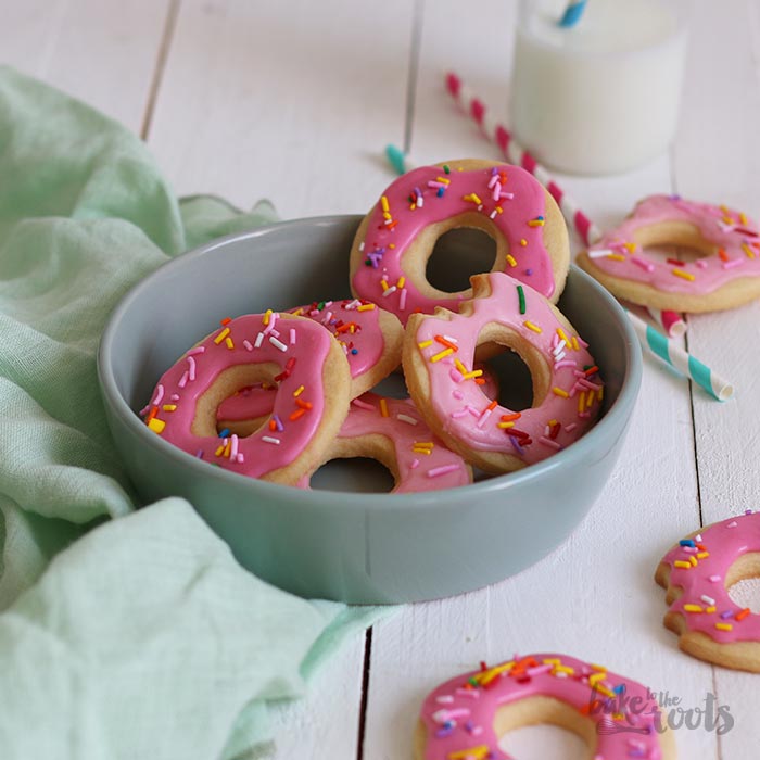 Donut (Day) Cookies | Bake to the roots