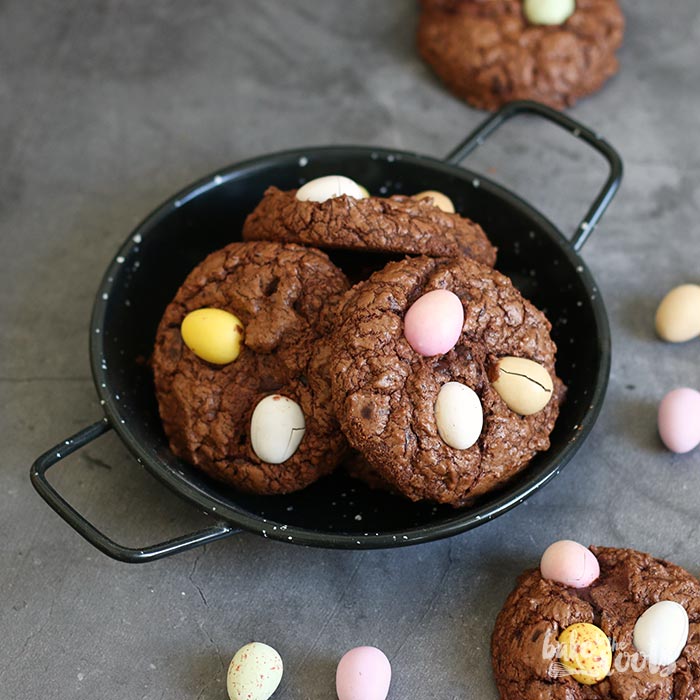 Double Chocolate Easter Cookies | Bake to the roots