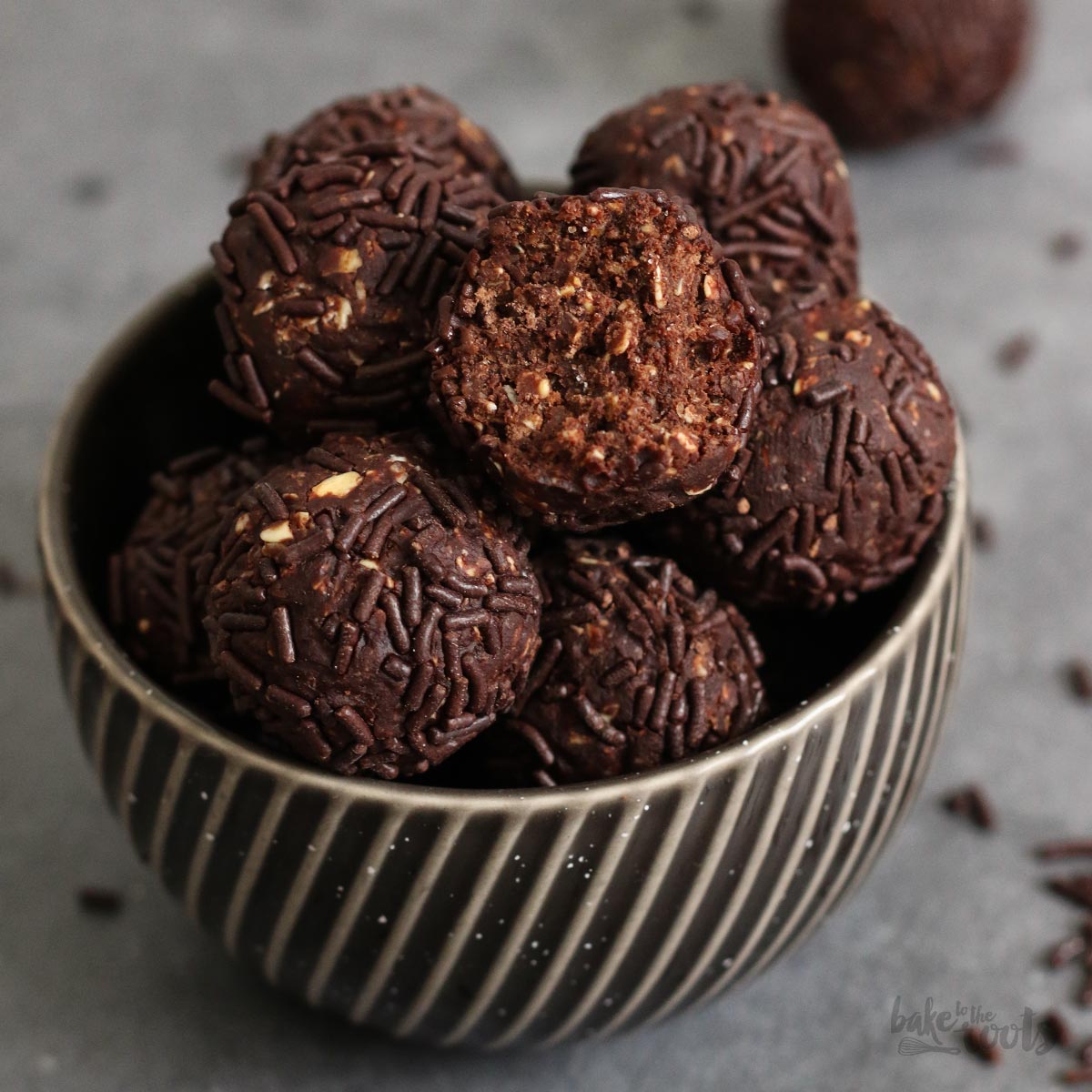 Easy Peasy Rum Truffles | Bake to the roots