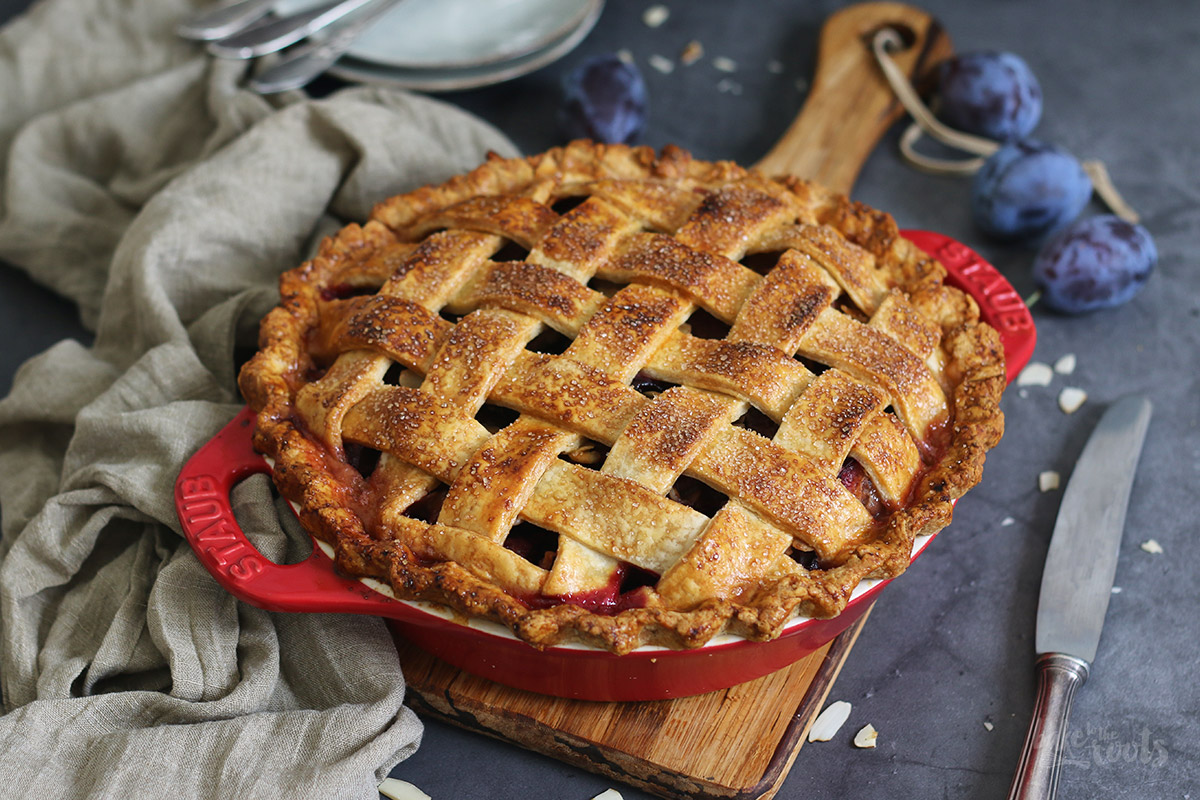 Damson Plum Pie | Bake to the roots | Bake to the roots
