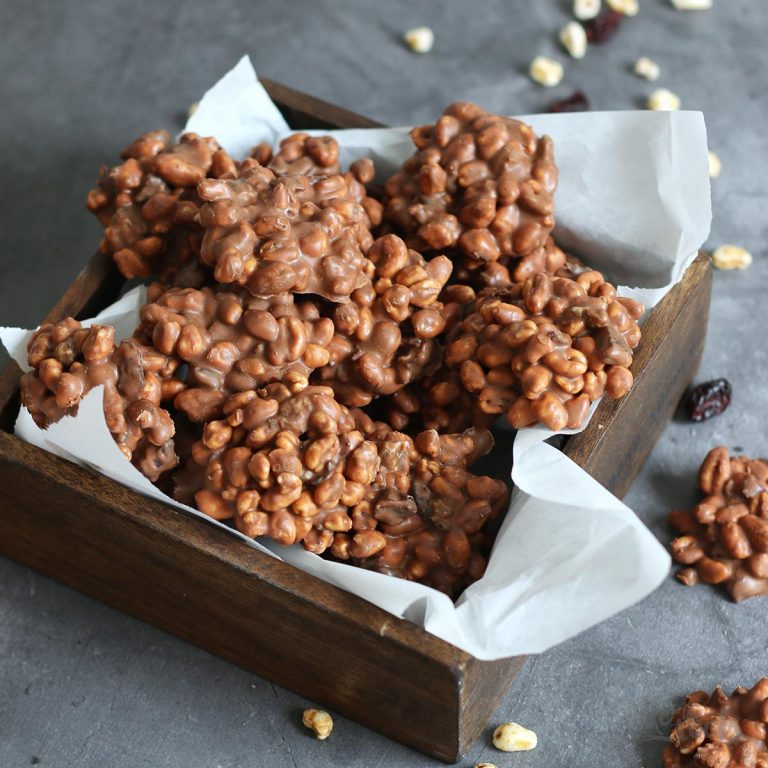 Easy Peasy Chocolate No-Bake Cookies | Bake to the roots