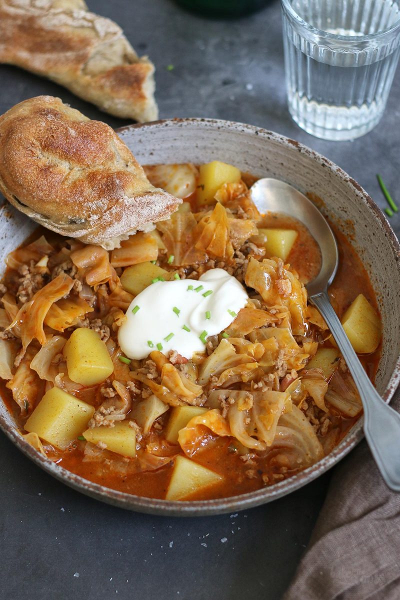 Schichtkohl mit Hackfleisch & Kartoffeln | Bake to the roots