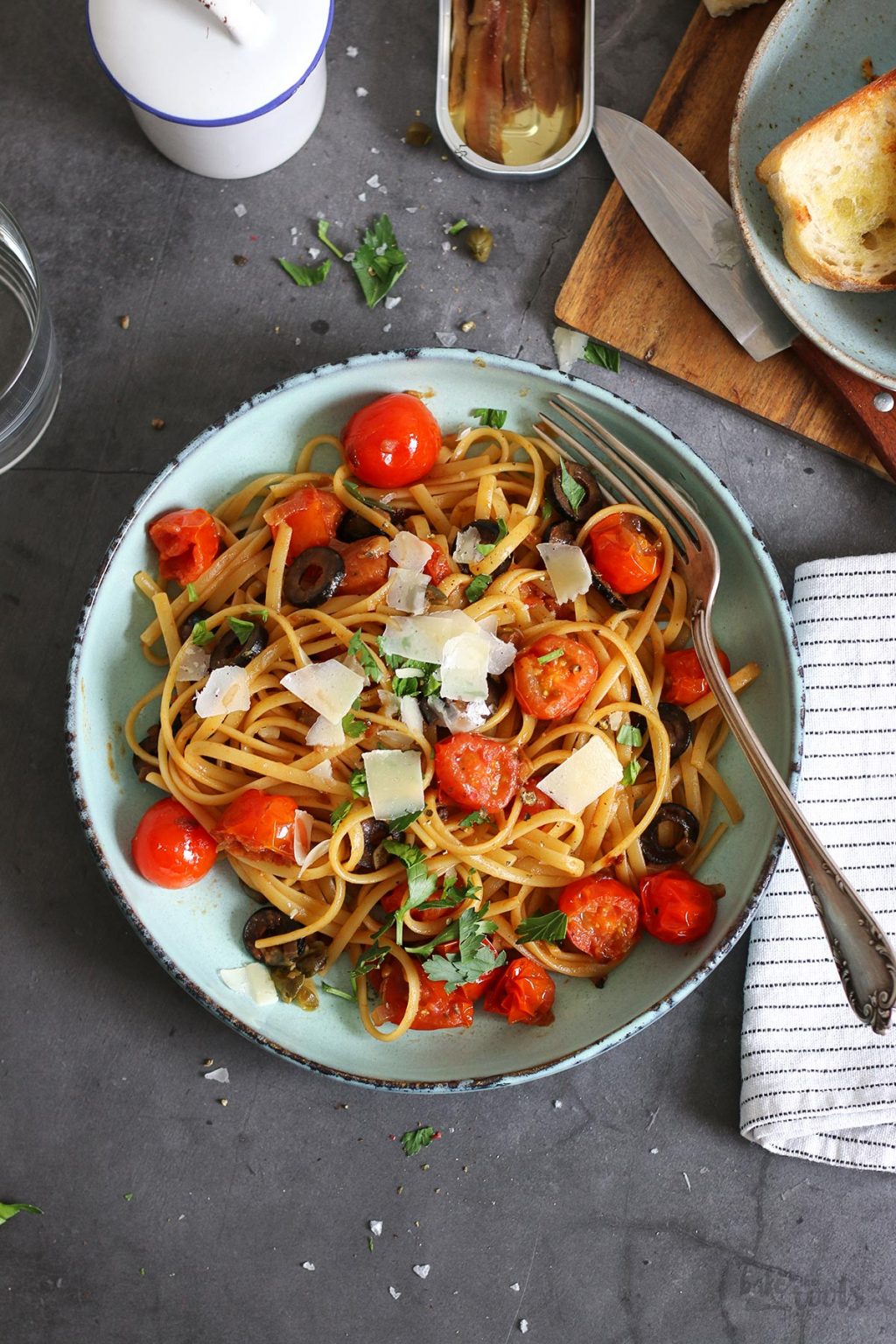 Easy Bavette Pasta alla Puttanesca | Bake to the roots