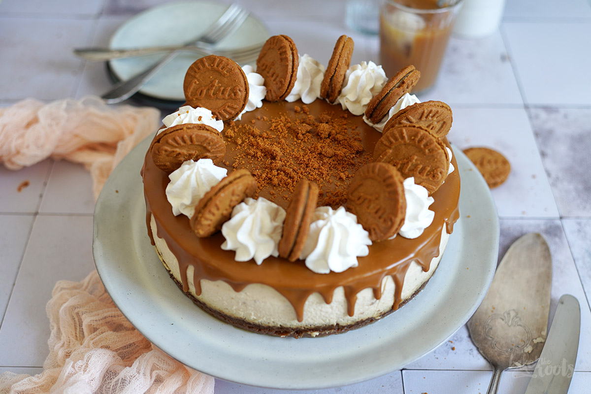 Baked Biscoff Cheesecake | Bake to the roots | Bake to the roots