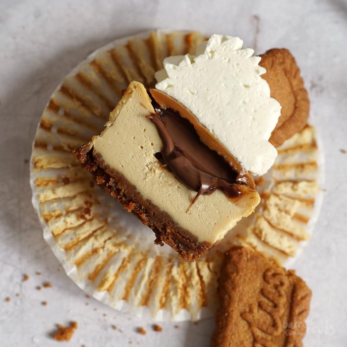 Biscoff Mini Cheesecakes | Bake to the roots