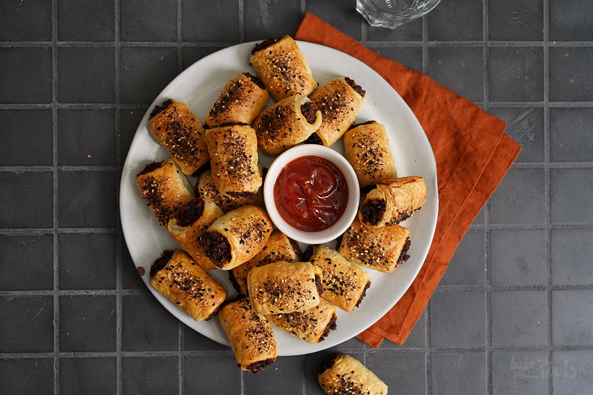 Vegane “Sausage” Snack Rolls | Bake to the roots | Bake to the roots