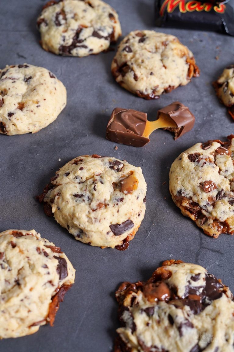 Mars Chocolate Chip Cookies | Bake to the roots