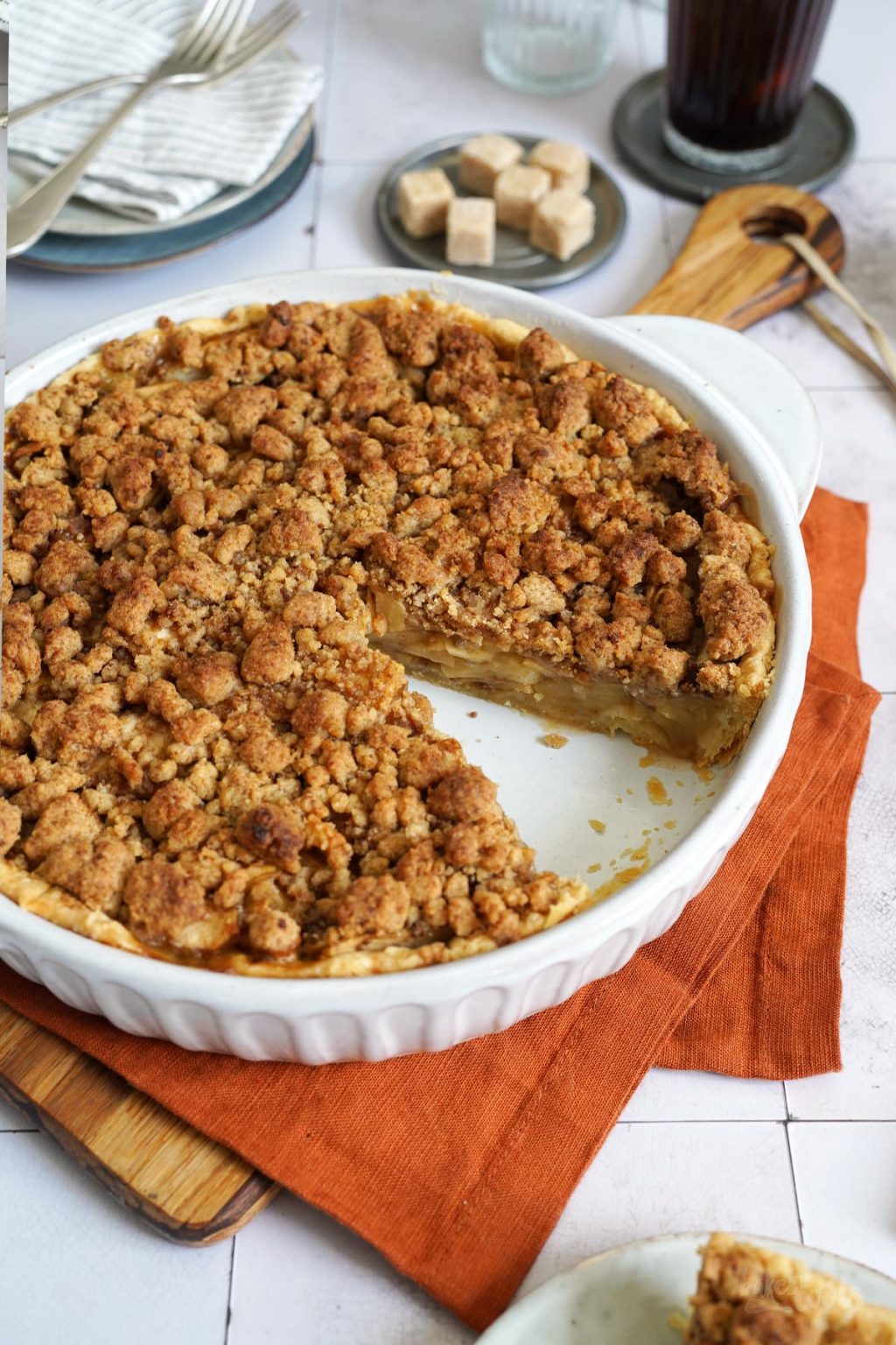 Dutch Apple Pie (with Crumb Topping) | Bake to the roots