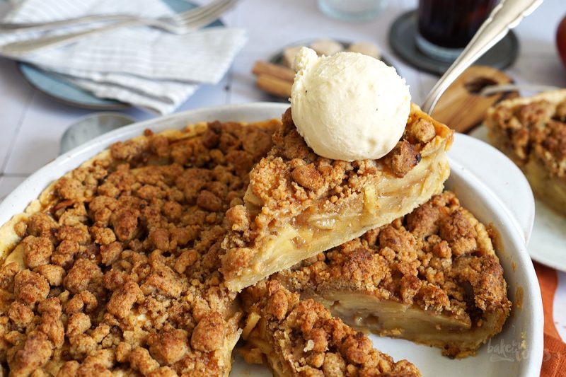Salted Caramel Walnut Pie | Bake to the roots