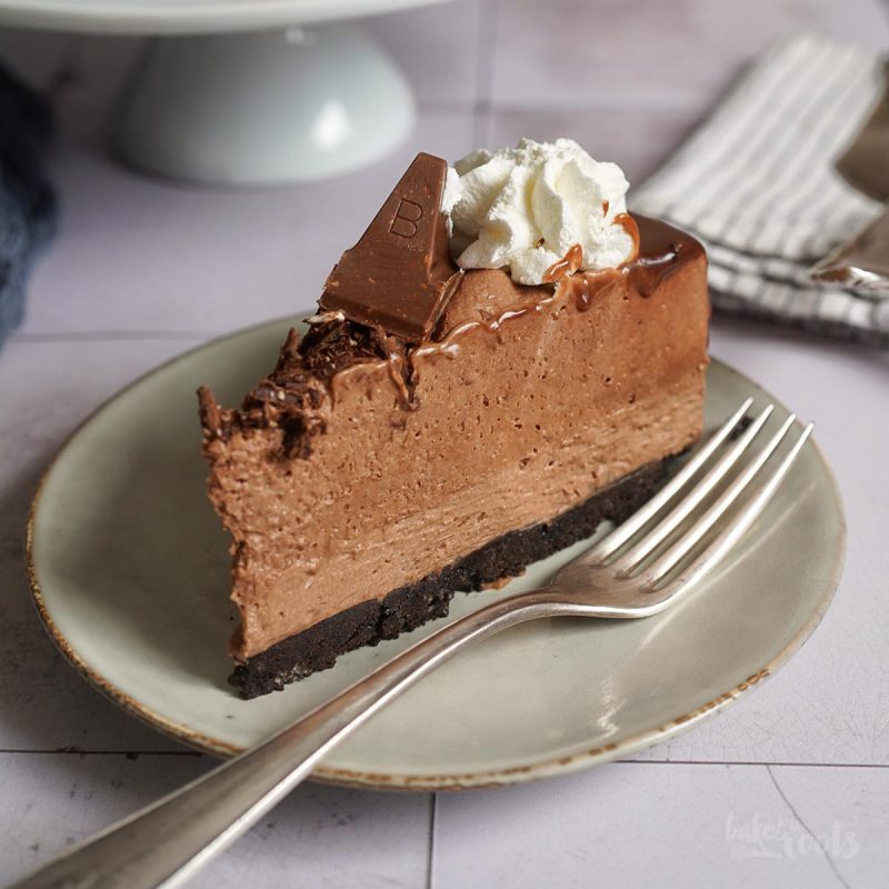 No-Bake Toblerone Chocolate Cheesecake | Bake to the roots