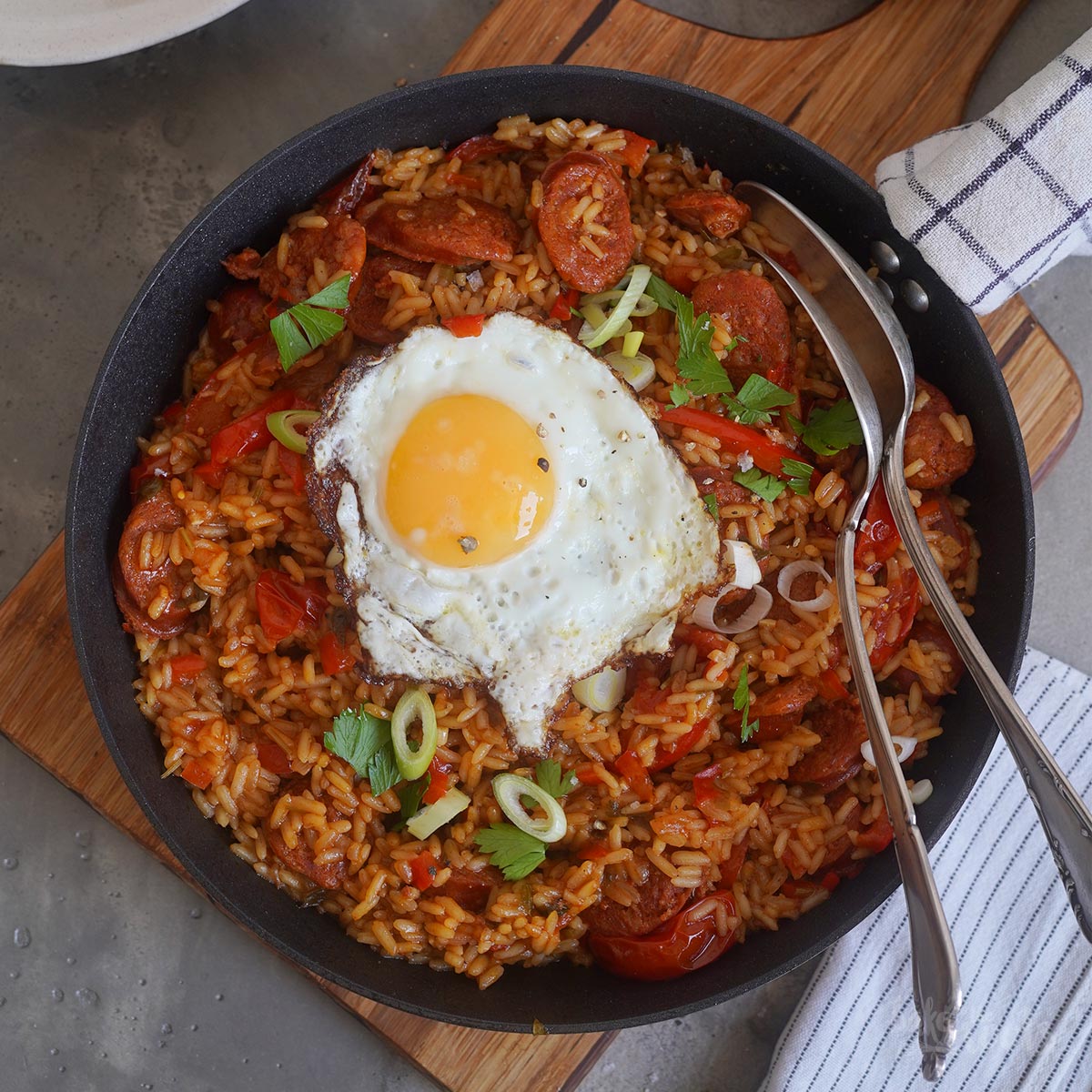 One-Pan Rice & Chorizo Skillet | Bake to the roots | Bake to the roots