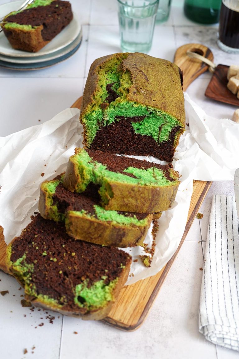 Easy Pandan Chocolate Marble Cake | Bake to the roots