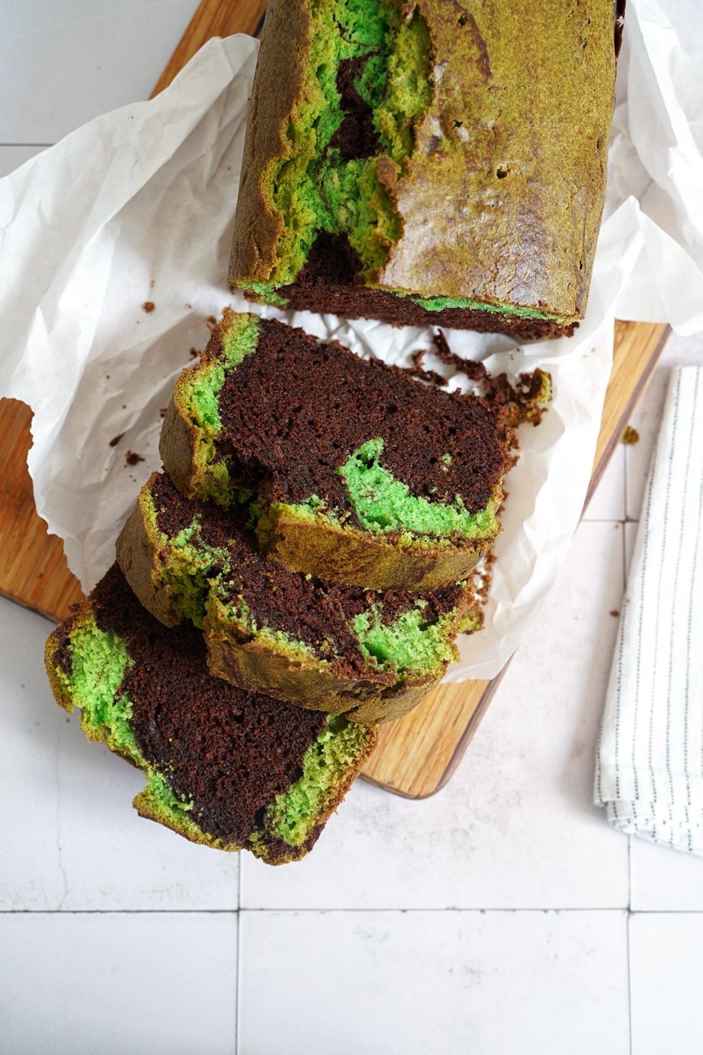Easy Pandan Chocolate Marble Cake | Bake to the roots