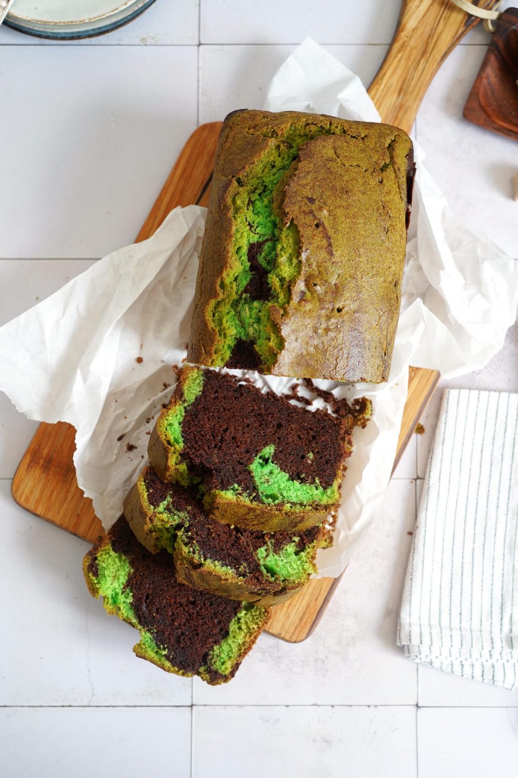 Easy Pandan Chocolate Marble Cake | Bake to the roots