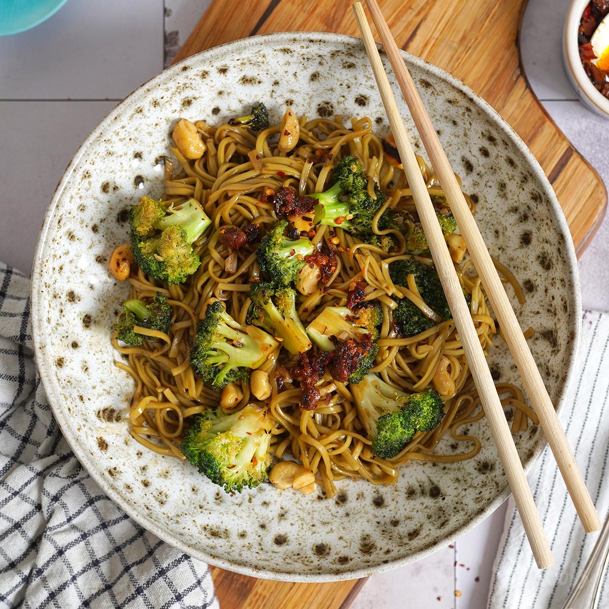 Stir-Fry Honey Broccoli Noodles | Bake to the roots | Bake to the roots