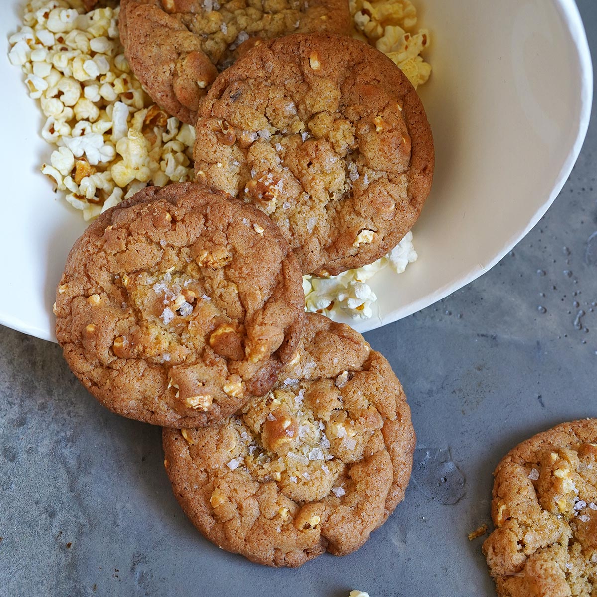 Sweet’n’Salty Popcorn Cookies | Bake to the roots | Bake to the roots