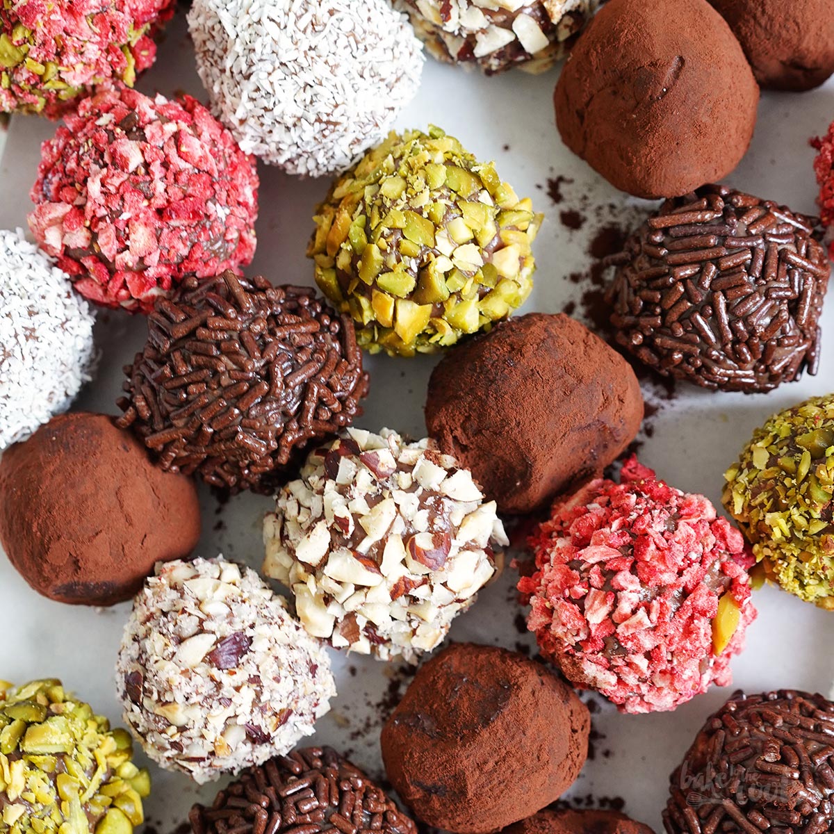 Easy Homemade Chocolate Truffles | Bake to the roots