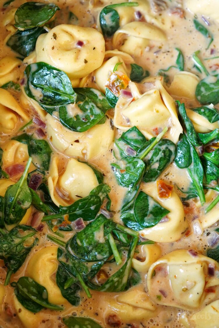 One-Pot Marry Me Tortellini | Bake to the roots | Bake to the roots